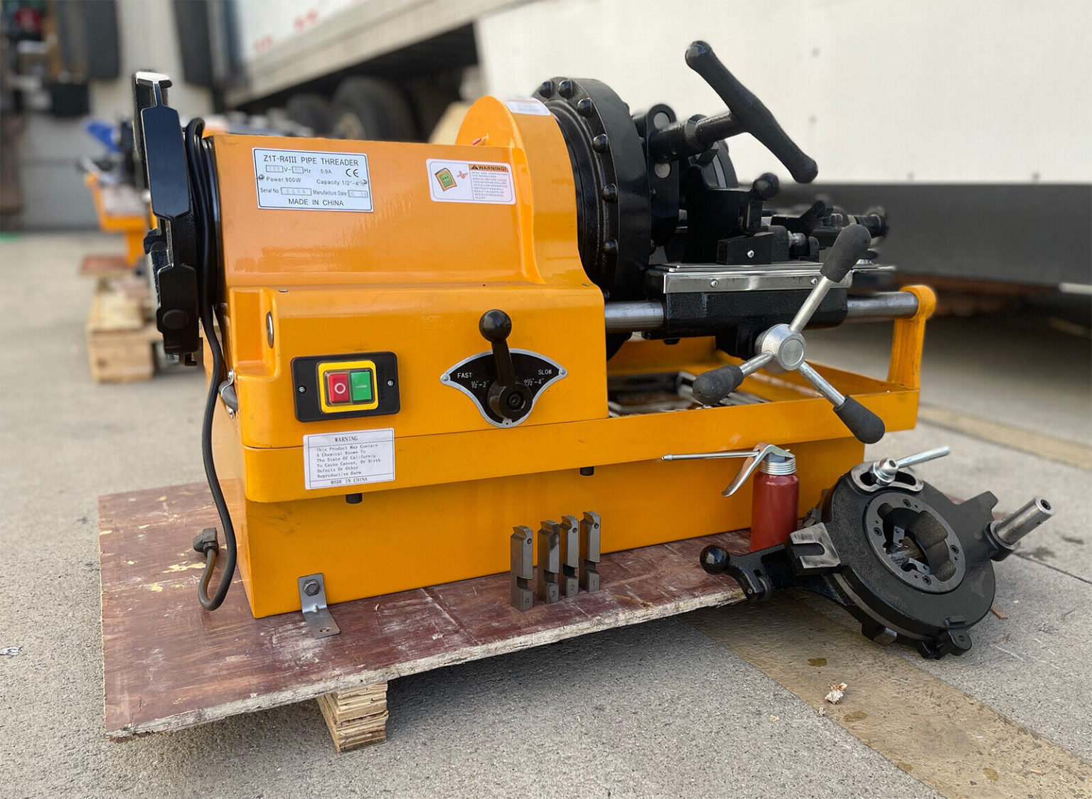 Electric Pipe Threader Machine NPT 1/2"- 4" 900W 110V w/ Automatic Oil ...