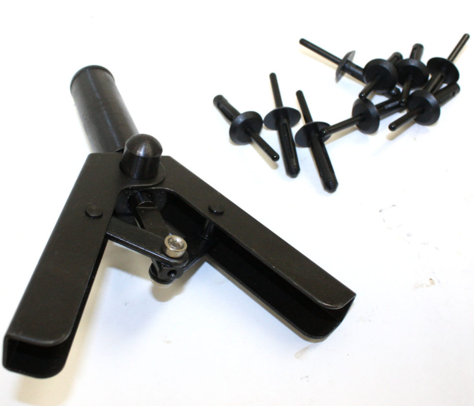 41 PCS PLASTIC POLY RIVET GUN QUICK SET RIVETER RIVETING HAND TOOL ...