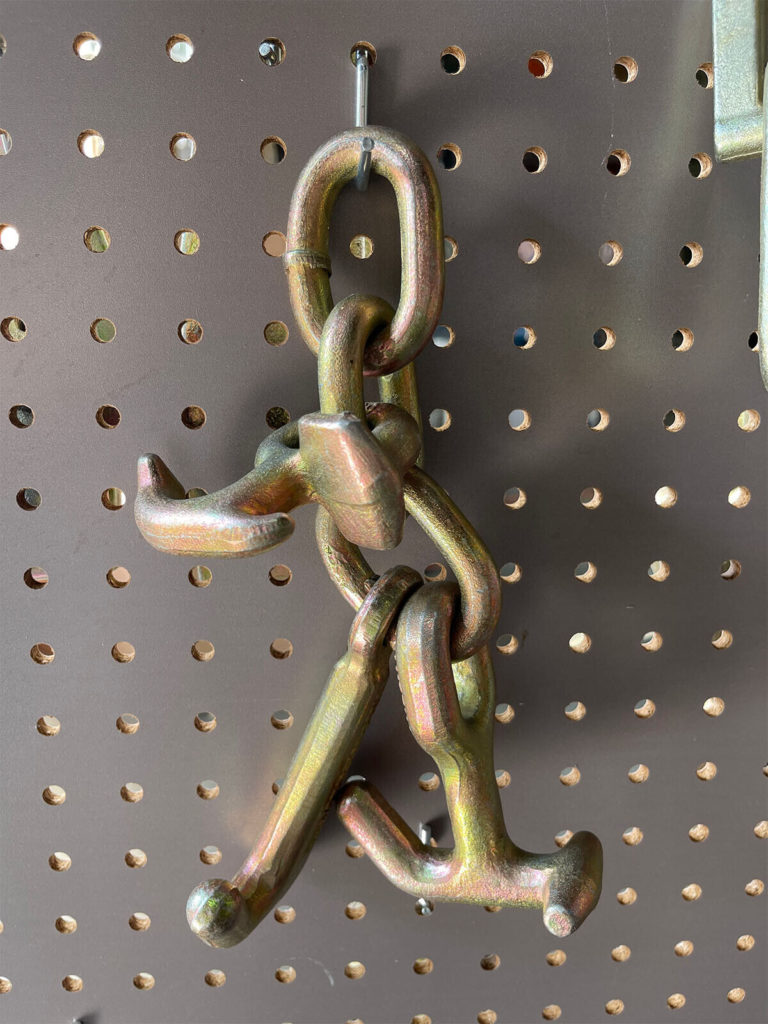 Lot 2 Cargo Control RTJ Cluster Frame Hook 4 Secure Hauler Trucking Auto Body – EconoSuperStore